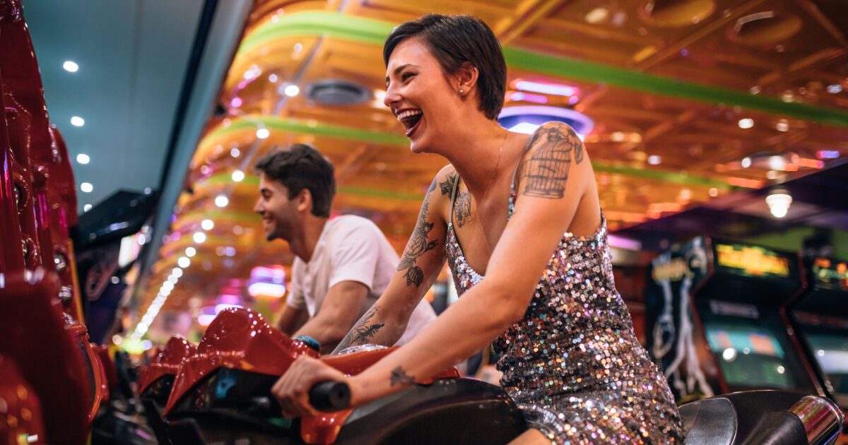 Competitive Socialising: the hospitality trend to watch | Flipdish US